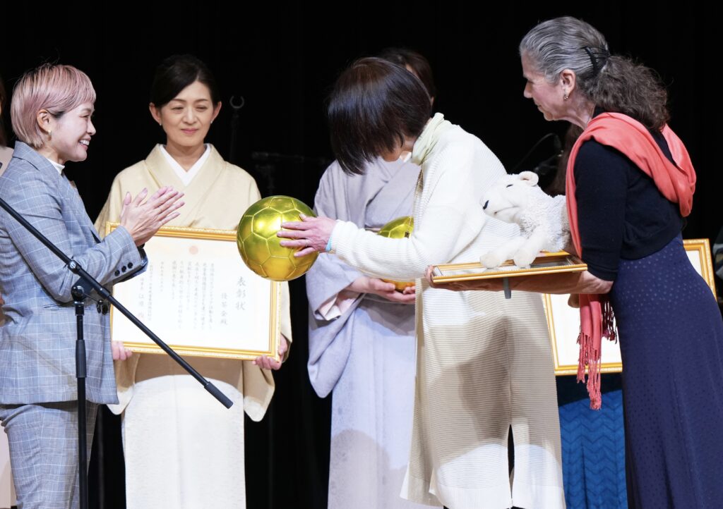 The Best Reward – JOEE